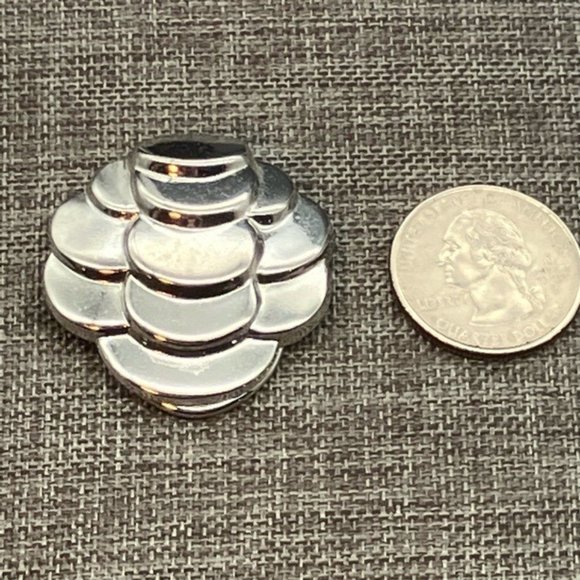 Vintage | Accessories | Silver Scarf Clip Overlapping Round 8s Retro ...